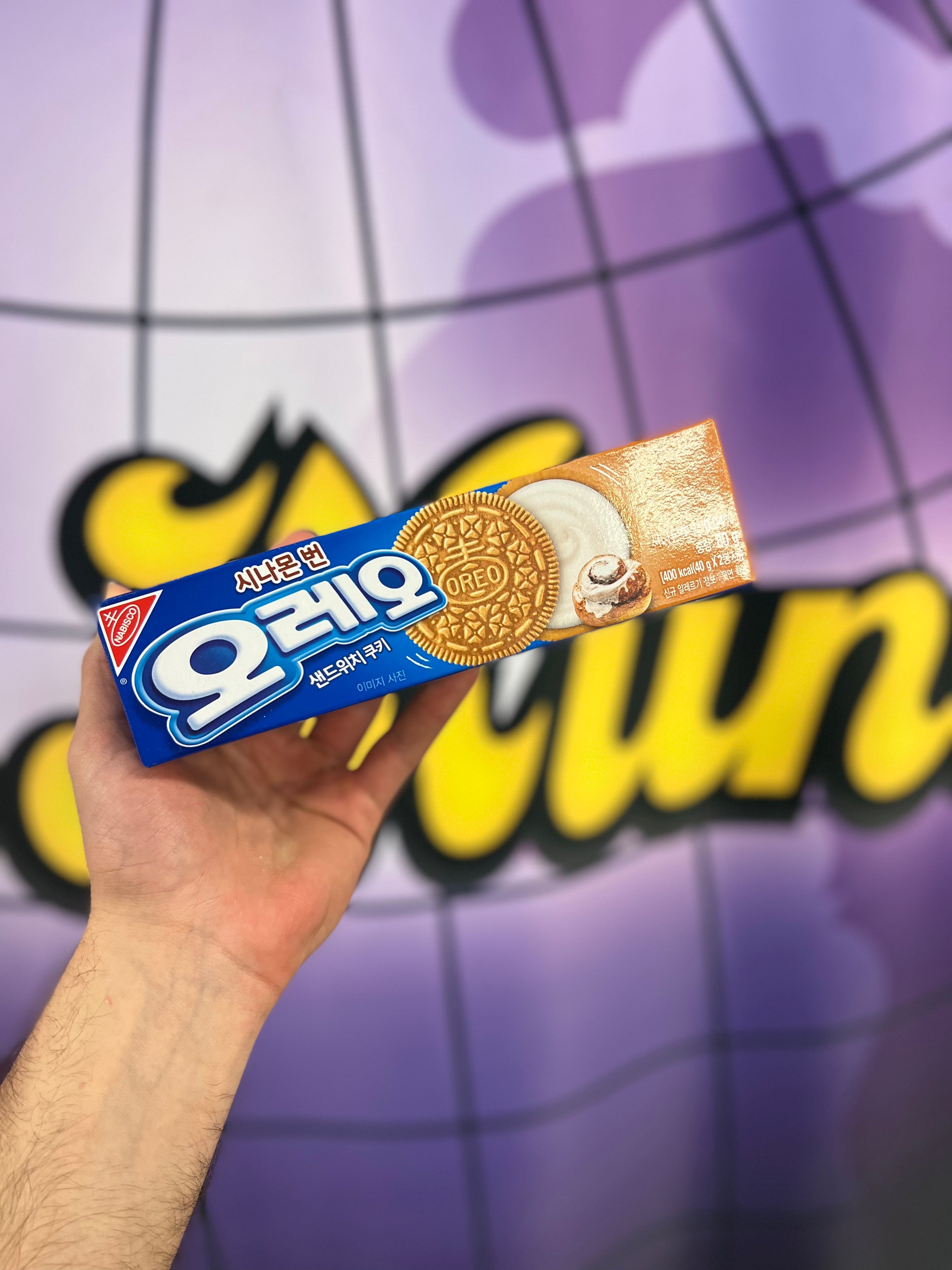 Oreo cinnamon bun “Korea” – RareMunchiez